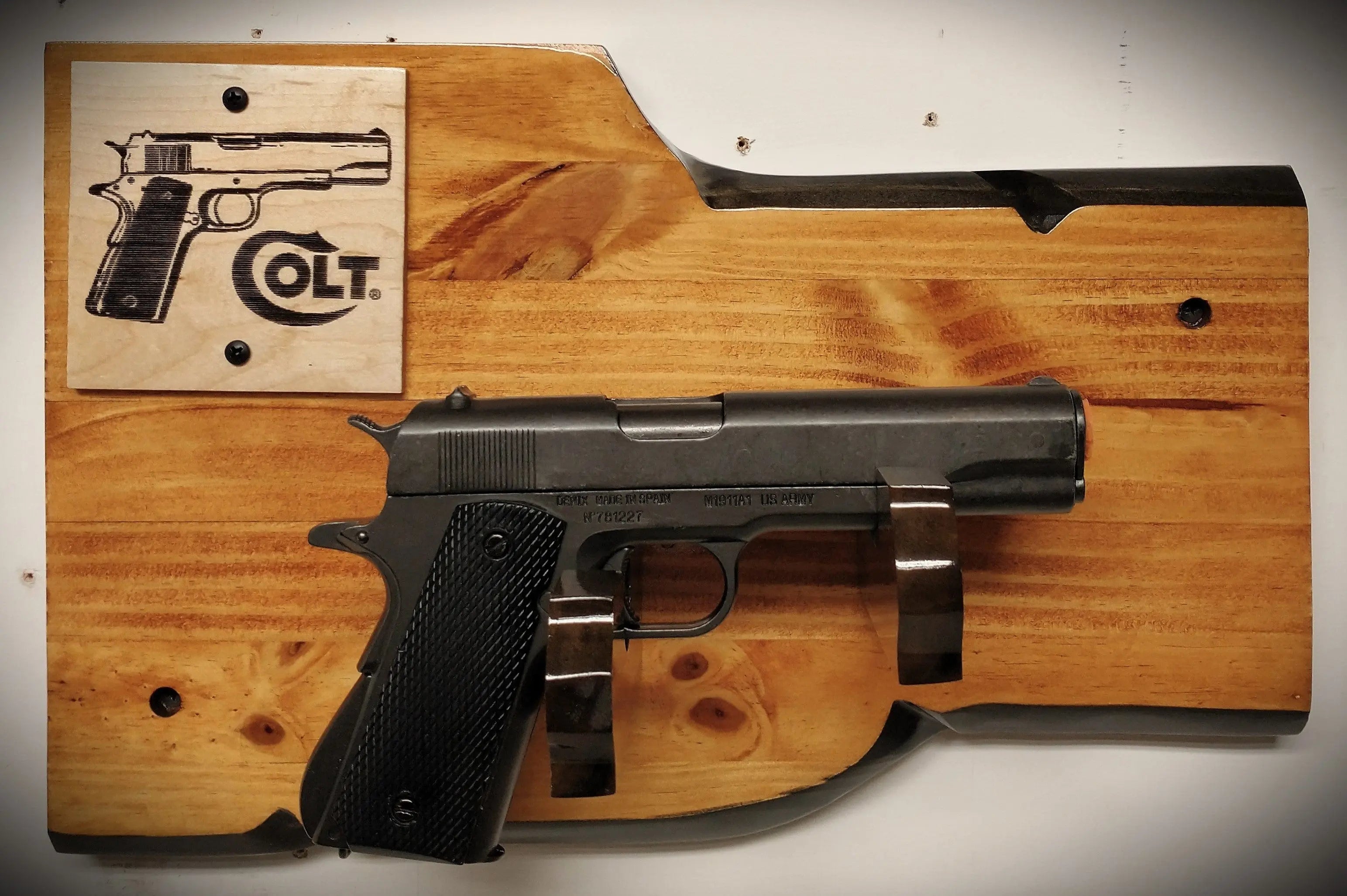 Rustic Knotty Pine 1911 Government Colt 45 Wall Mount Display Collecto